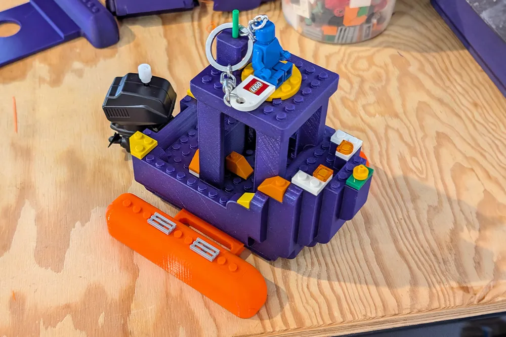 Floating Brick Benchy (Kit 010 & Brick Compatible) by ...
