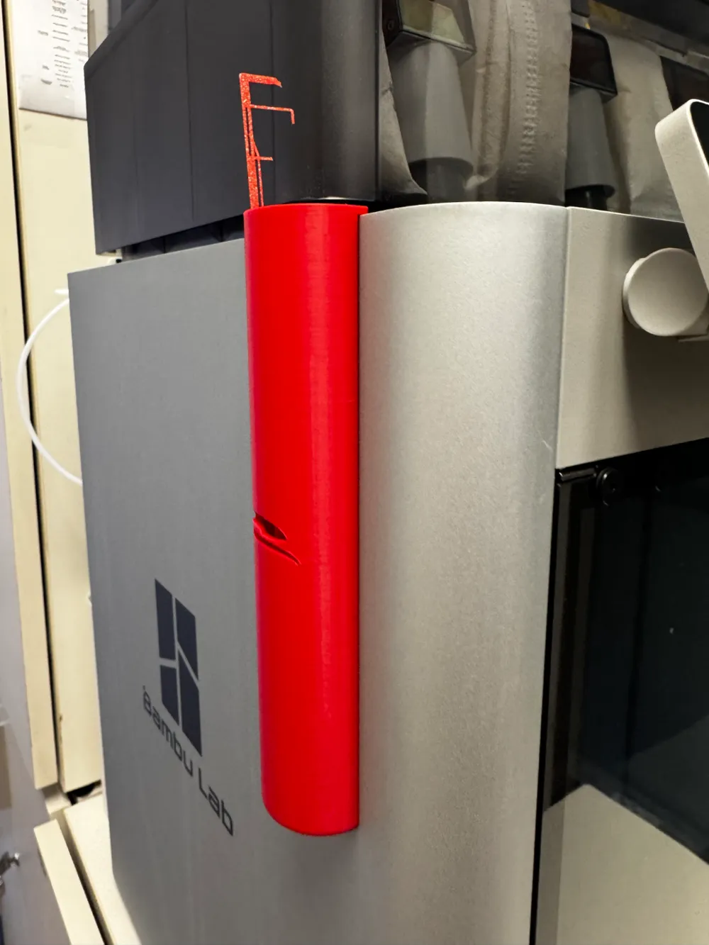 Purge line holder by AlfredoMakerWorld: Download Free 3D Models