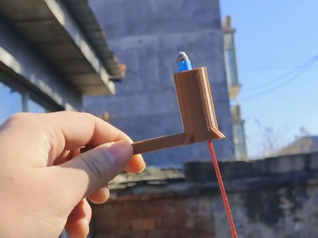 Skyrocket Handheld Launcher (only 10g) by 鳌拜劳大 - MakerWorld