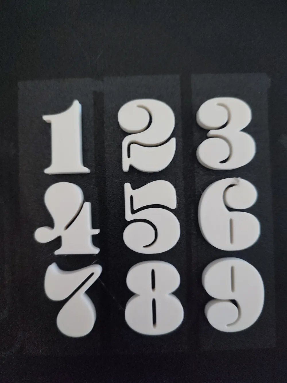 Números Groovy by Layered Art 3D MakerWorld: Download Free 3D Models