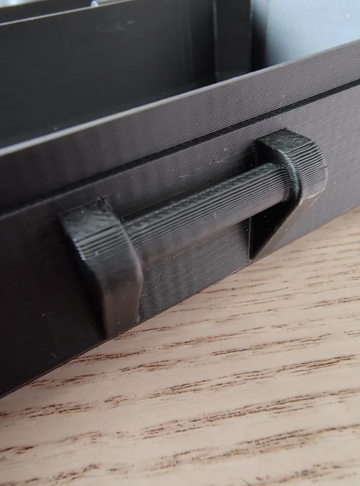 Print-in-Place Hinged Storage Box - Free 3D Print Model - MakerWorld