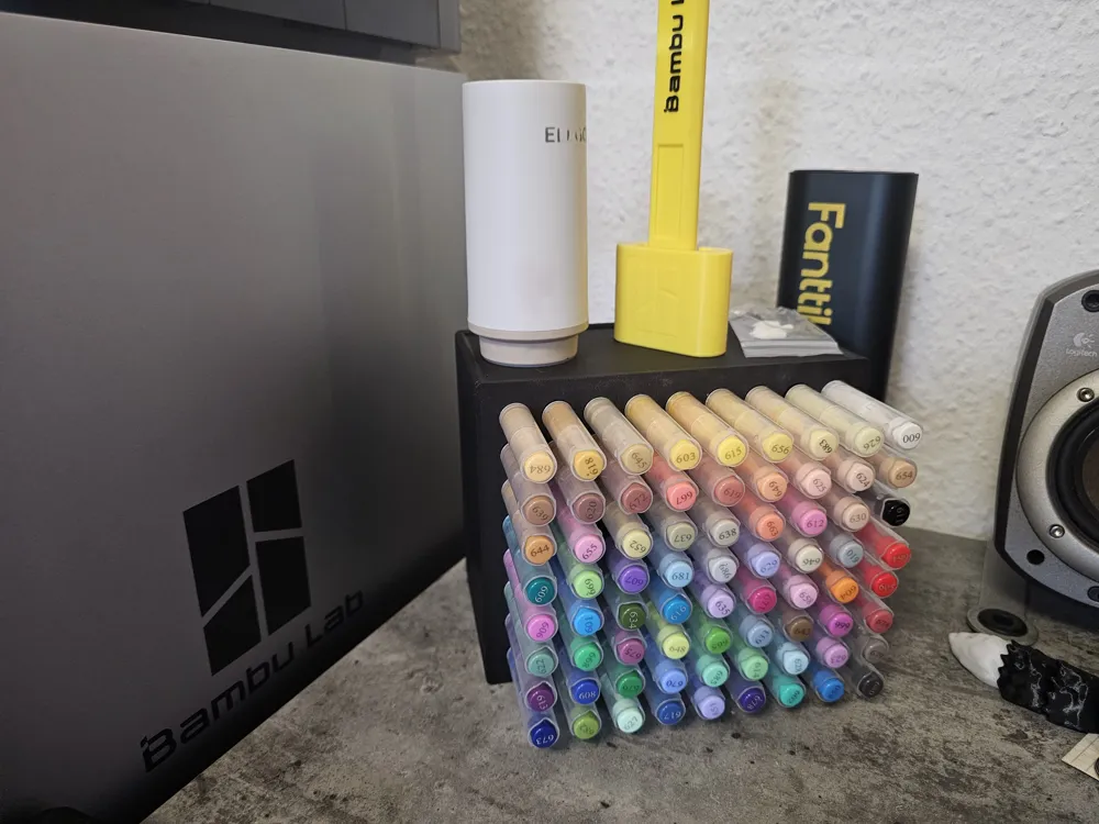 Acrylic Marker Stand Horizontal storage - Free 3D Print Model - MakerWorld