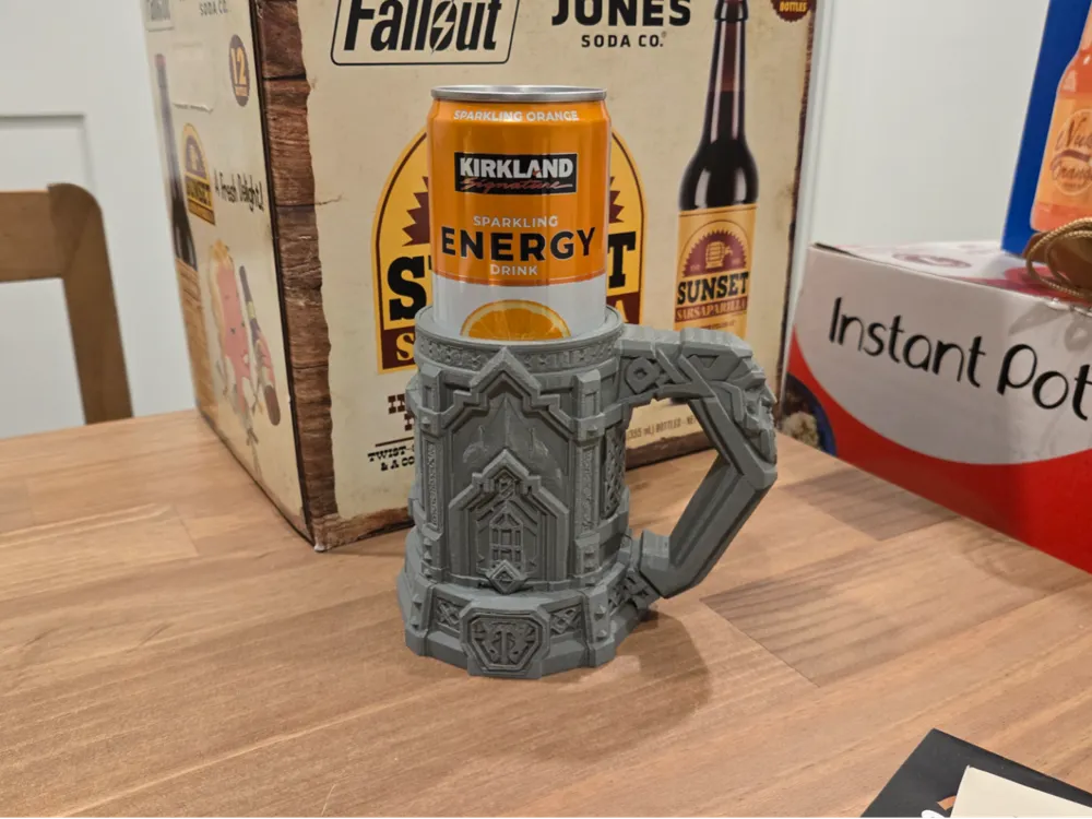 Von LOTR inspirierter zwergischer Energy-Drink-Halter – Kostenloses 3D ...