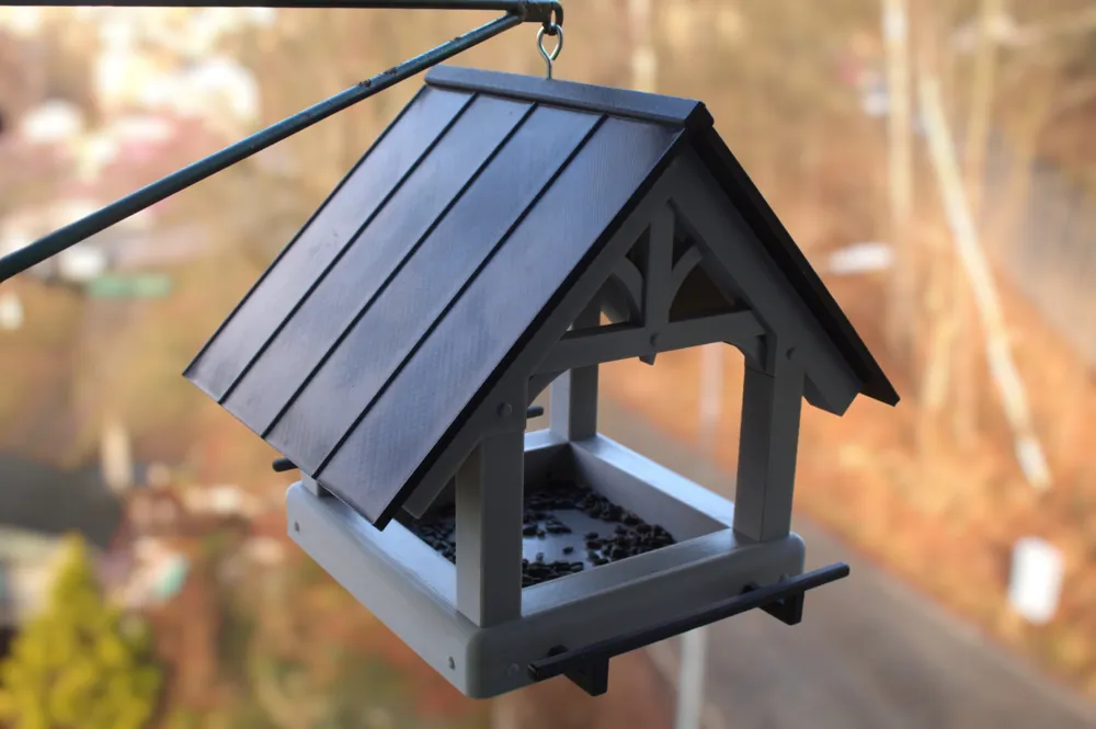 Birdhouse bird feeder by L.V MakerWorld: Download Free 3D Models
