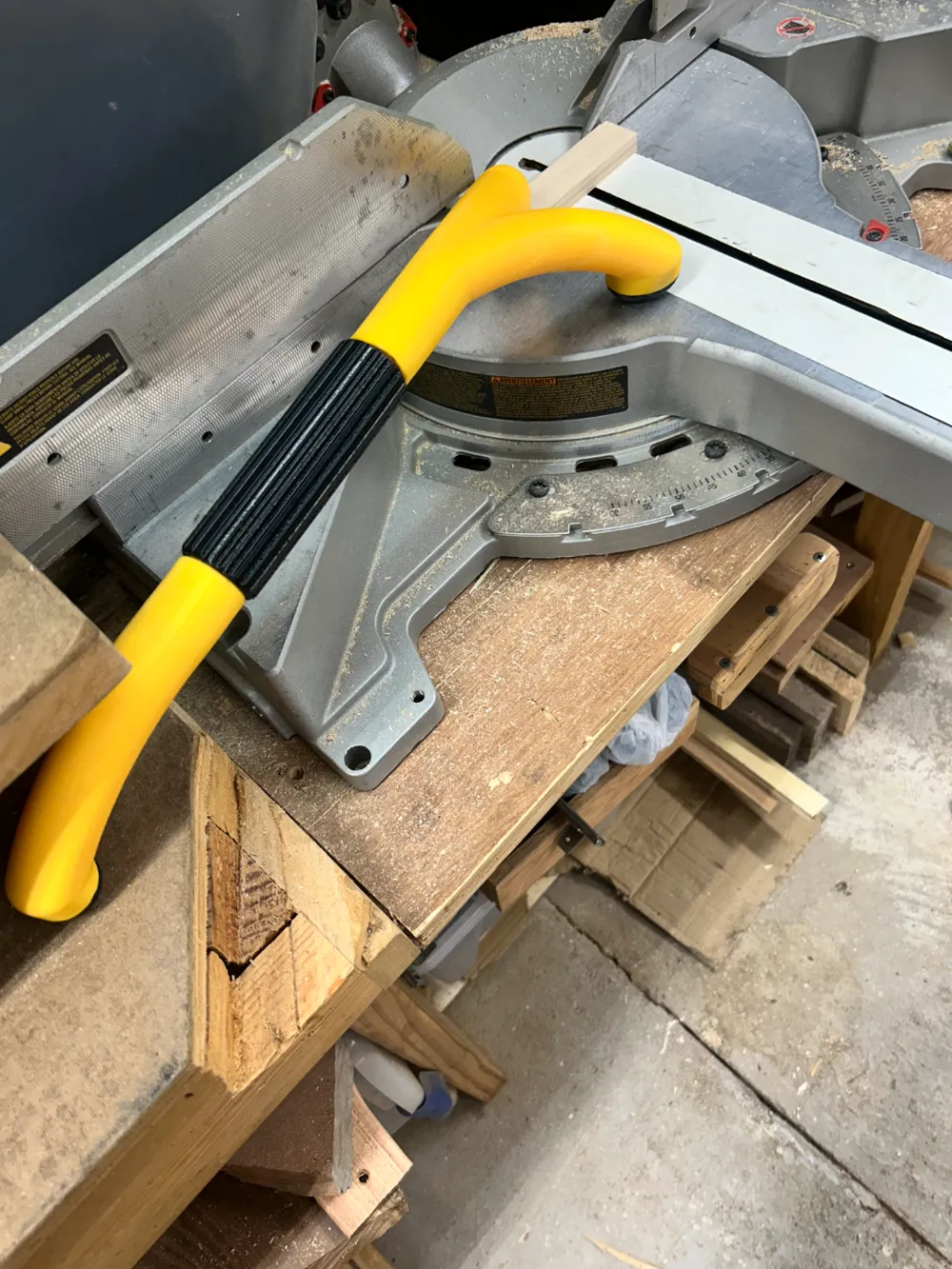 Miter saw finger saver - Free 3D Print Model - MakerWorld