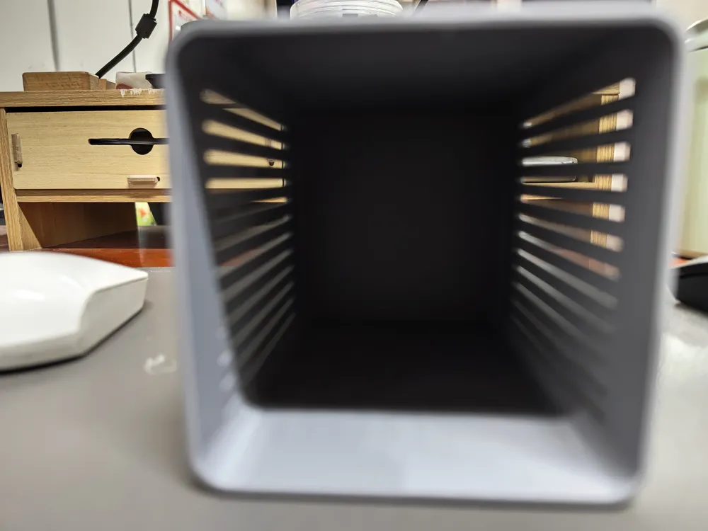 Square Hollow Pen Holder - Free 3D Print Model - MakerWorld