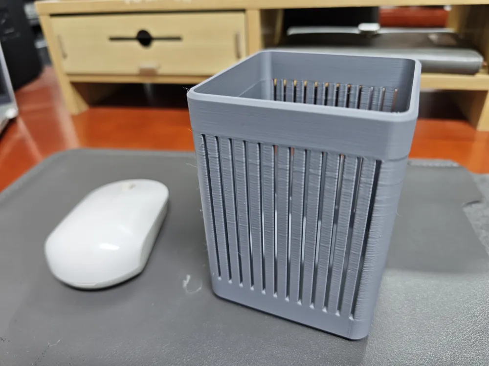 Square Hollow Pen Holder - Free 3D Print Model - MakerWorld