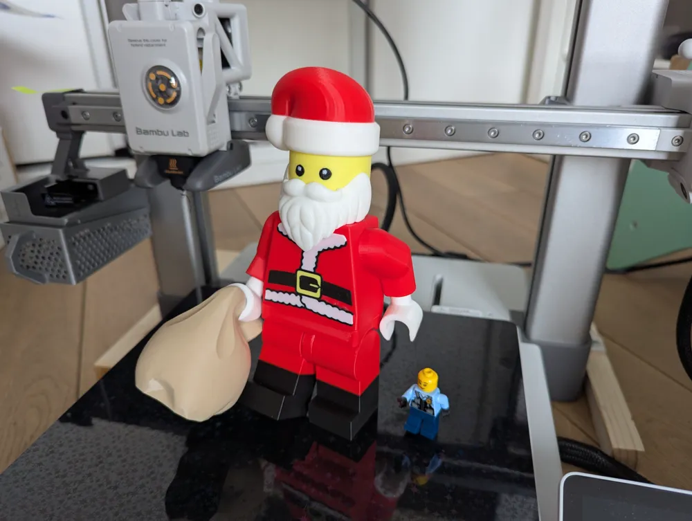 Santa Claus Legos brick style (optimized) Remixed by MBD_3D - MakerWorld