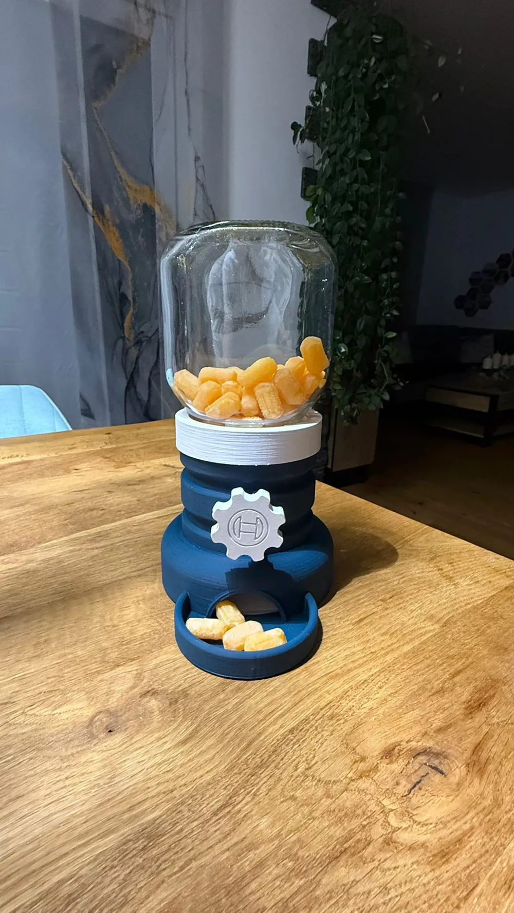 Candy Dispenser - Free 3D Print Model - MakerWorld