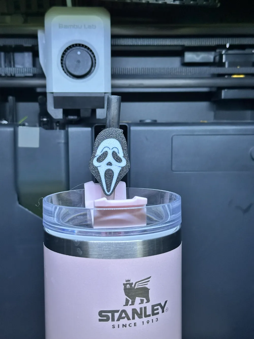 Ghostface Stanley Straw topper by eulisesalarcon MakerWorld: Download ...