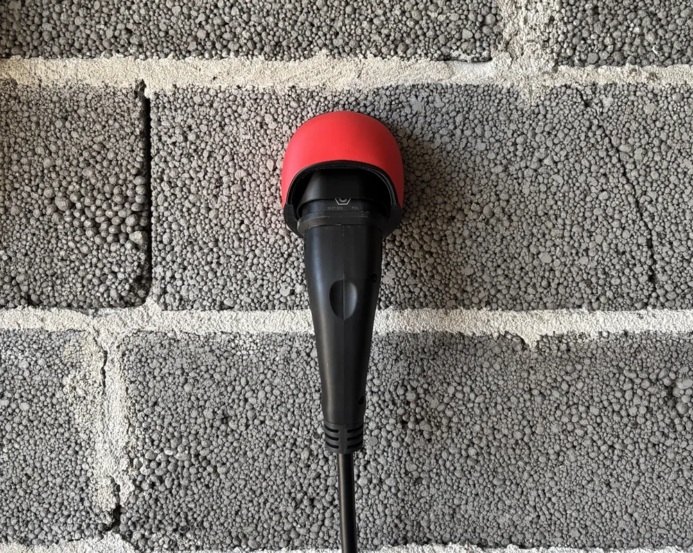 EV Plug Holder with Easy Release Mechanism (Type2) - Free 3D Print ...