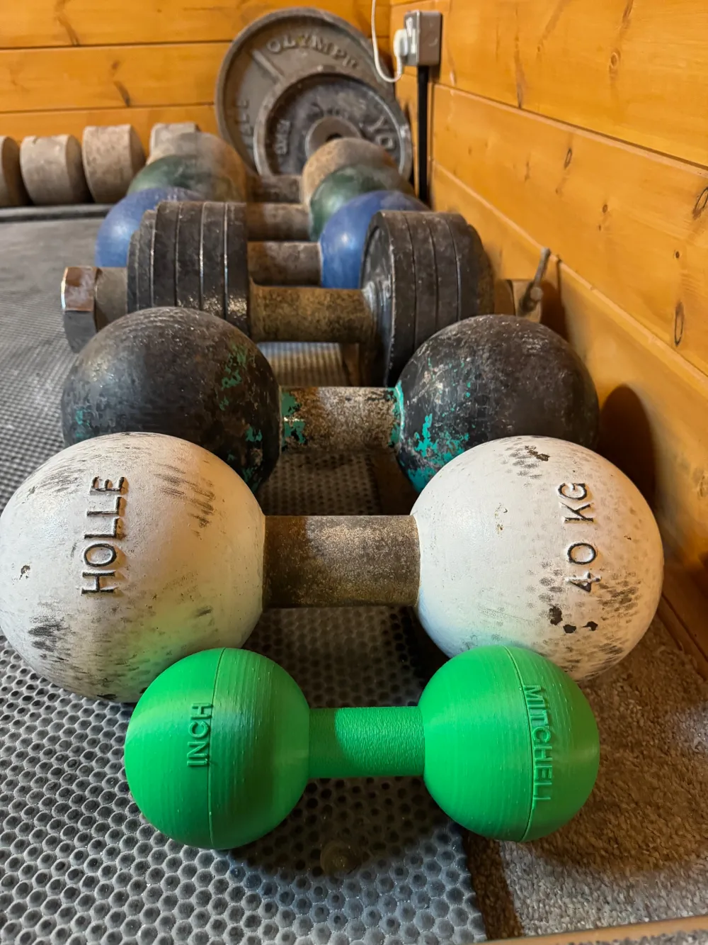 Thomas Inch strongman dumbell 1/2 scale replica Remixed by Badhoc ...