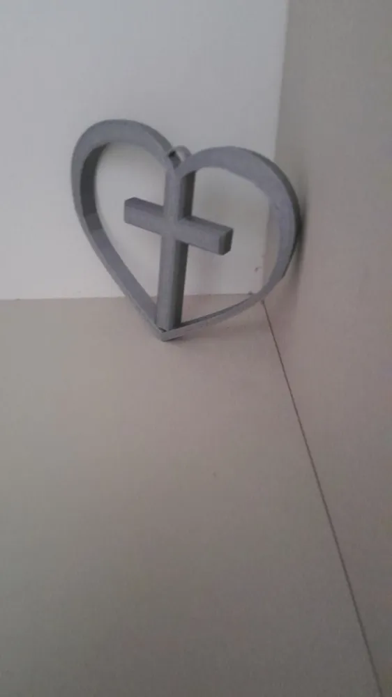 heart keychain with a cross - Free 3D Print Model - MakerWorld