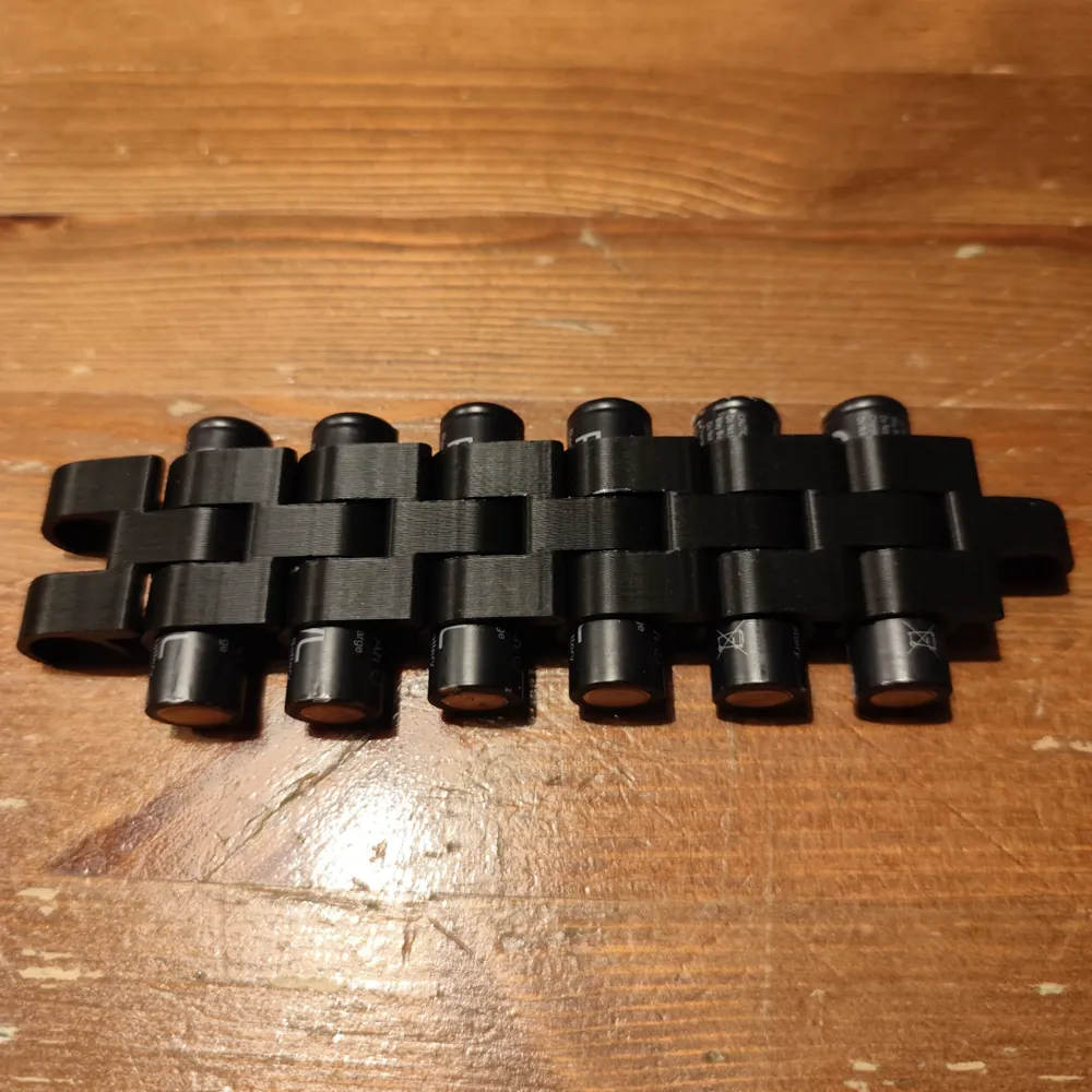 AA BATTERY CHAIN (BULLET CHAIN STYLE) by minciottimarco - MakerWorld