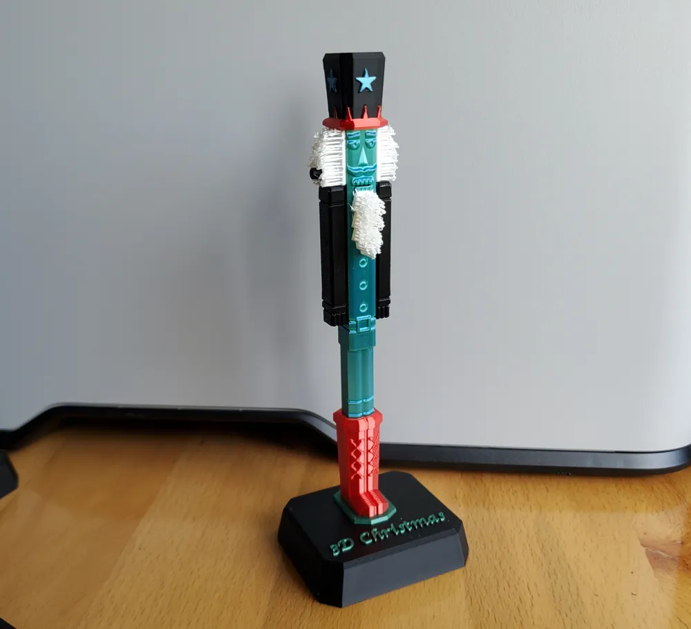 NUTCRACKER PEN & STAND, PILOT G2 - Free 3D Print Model - MakerWorld