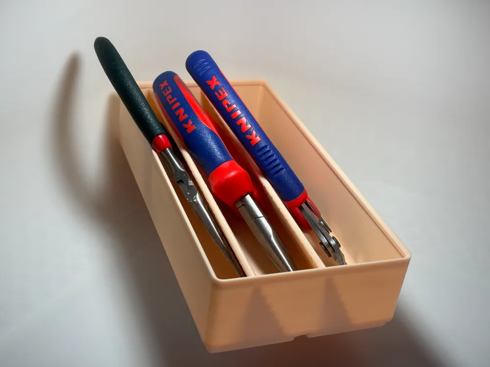 Gridfinity angled tool storage for pliers by skrivkunnig MakerWorld ...