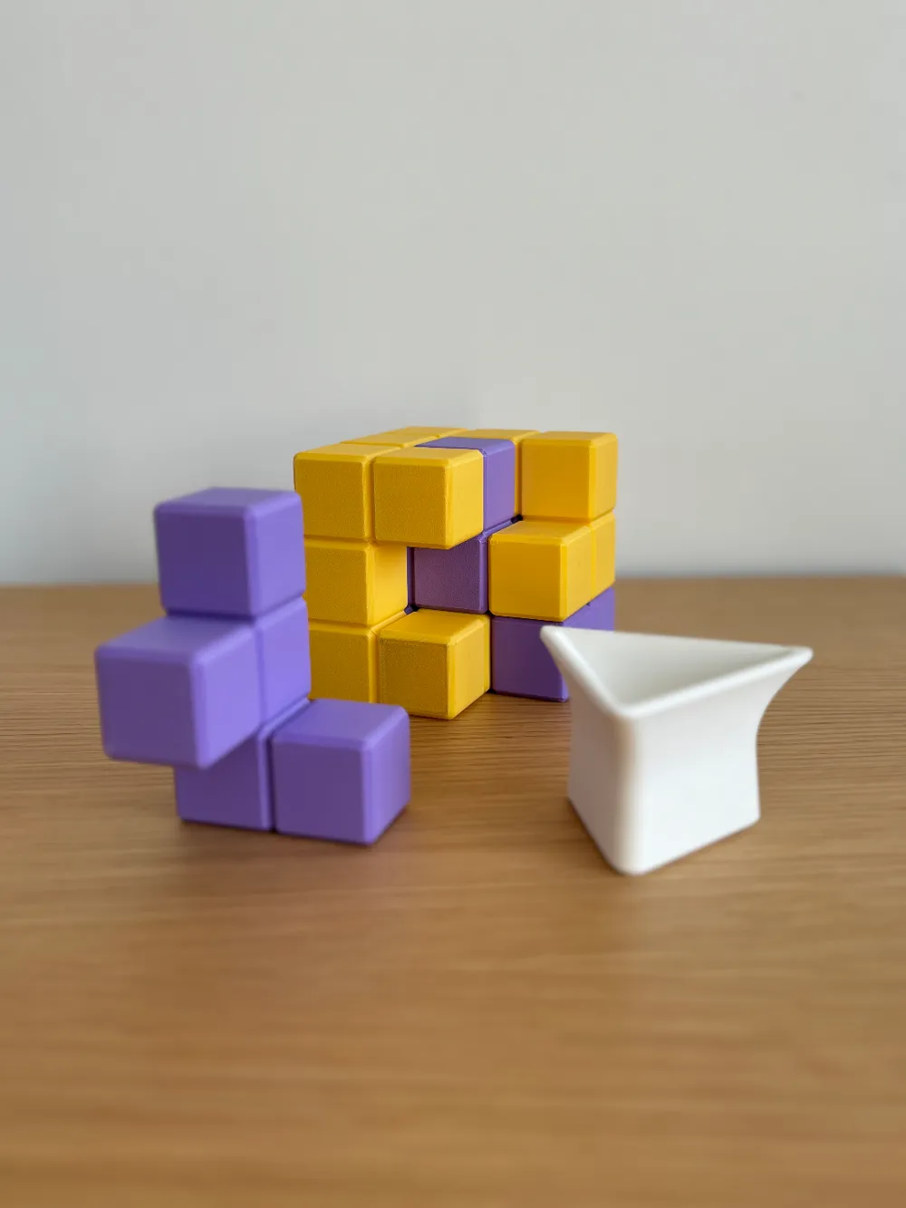 The "almost" impossible Puzzle Cube by make 3D MakerWorld: Download ...