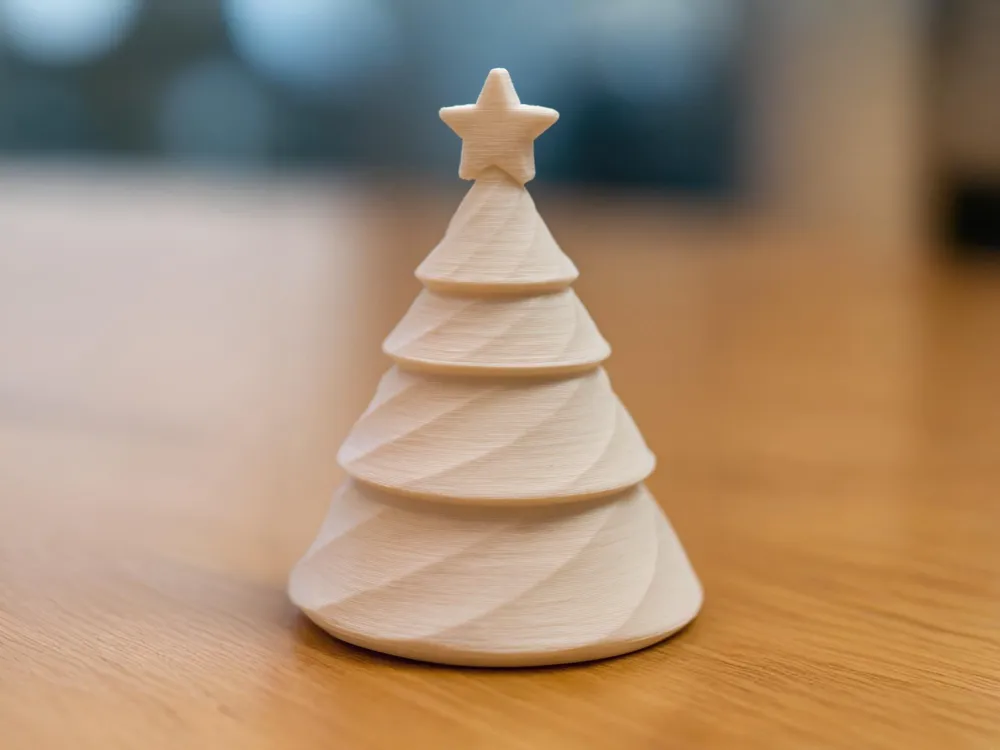 Christmas - Swirl Xmas Tree - Free 3D Print Model - MakerWorld
