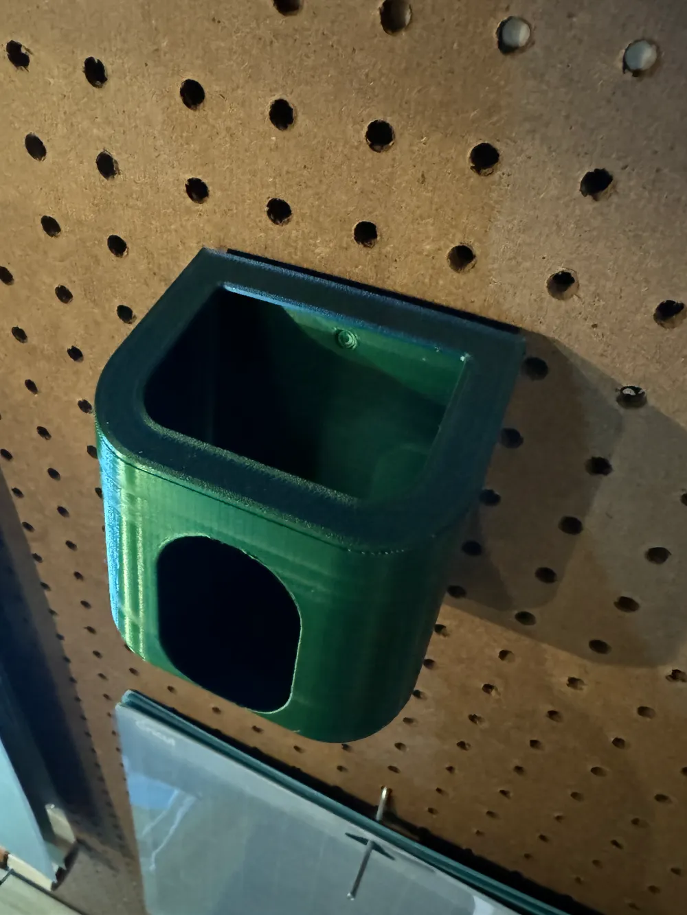 Peg Board Grocery Bag Dispenser Remixed by barbasnoo - MakerWorld