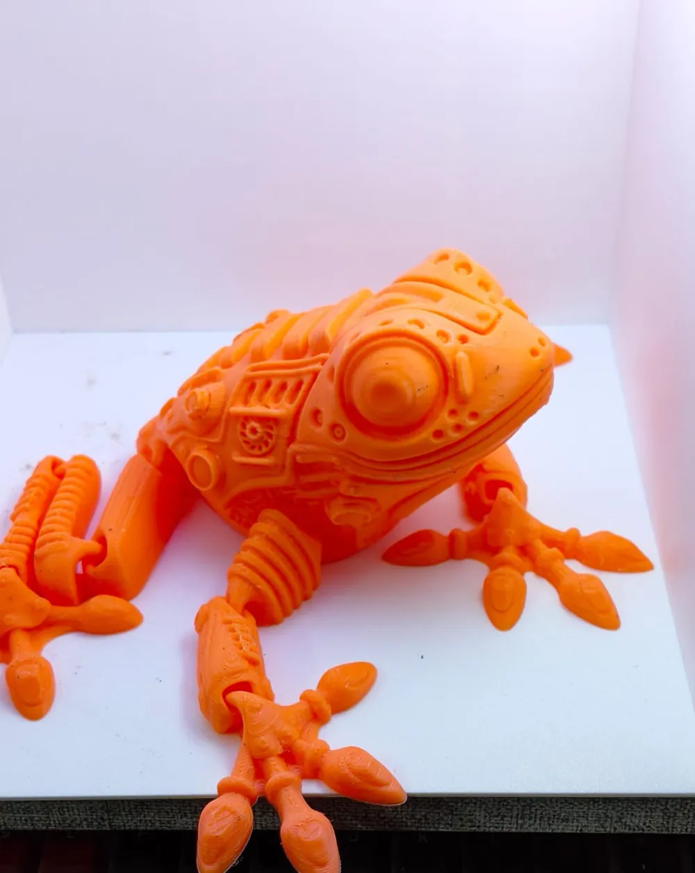 CUTE ARTICULATED FROG - Free 3D Print Model - MakerWorld