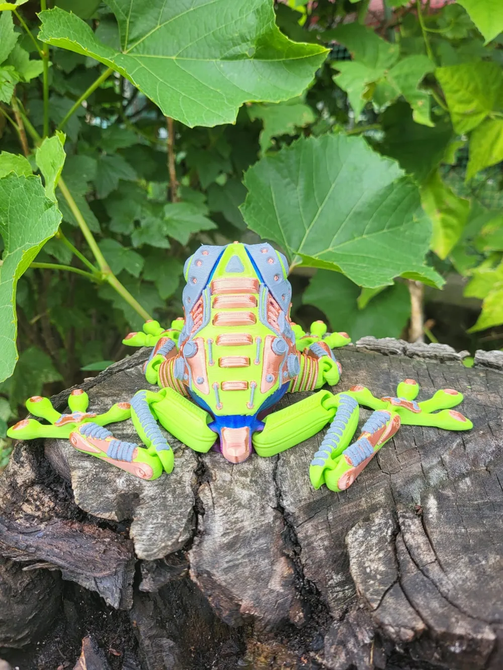 CUTE ARTICULATED FROG - Free 3D Print Model - MakerWorld