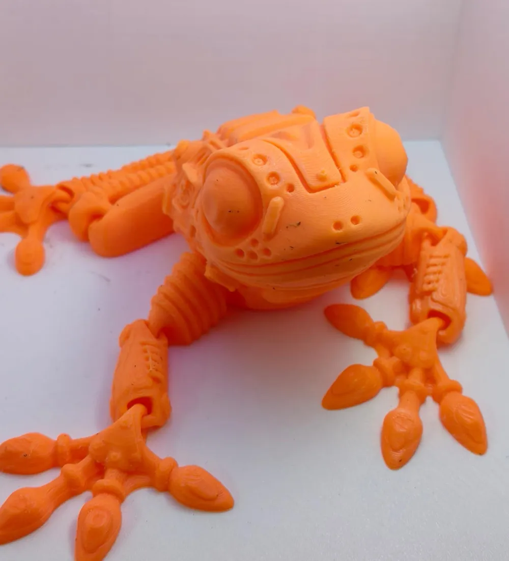 CUTE ARTICULATED FROG - Free 3D Print Model - MakerWorld