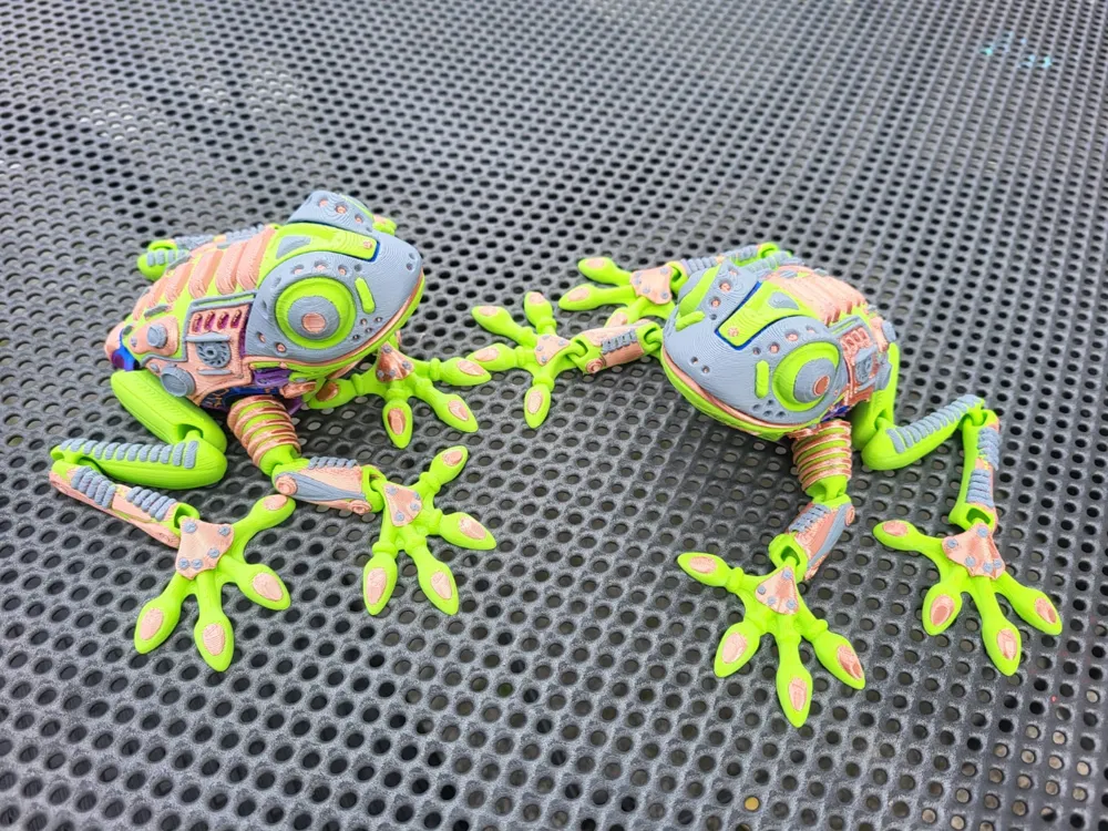 CUTE ARTICULATED FROG - Free 3D Print Model - MakerWorld
