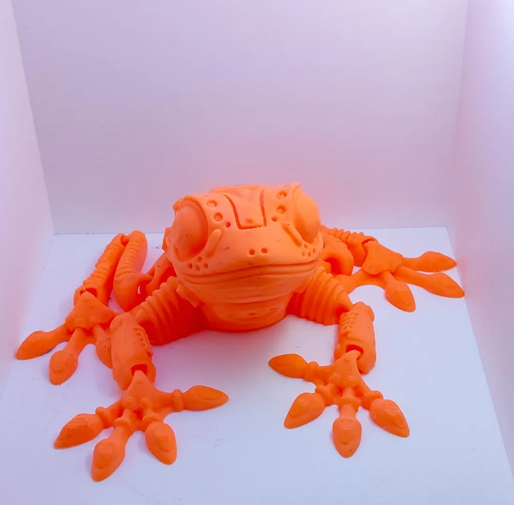 CUTE ARTICULATED FROG - Free 3D Print Model - MakerWorld
