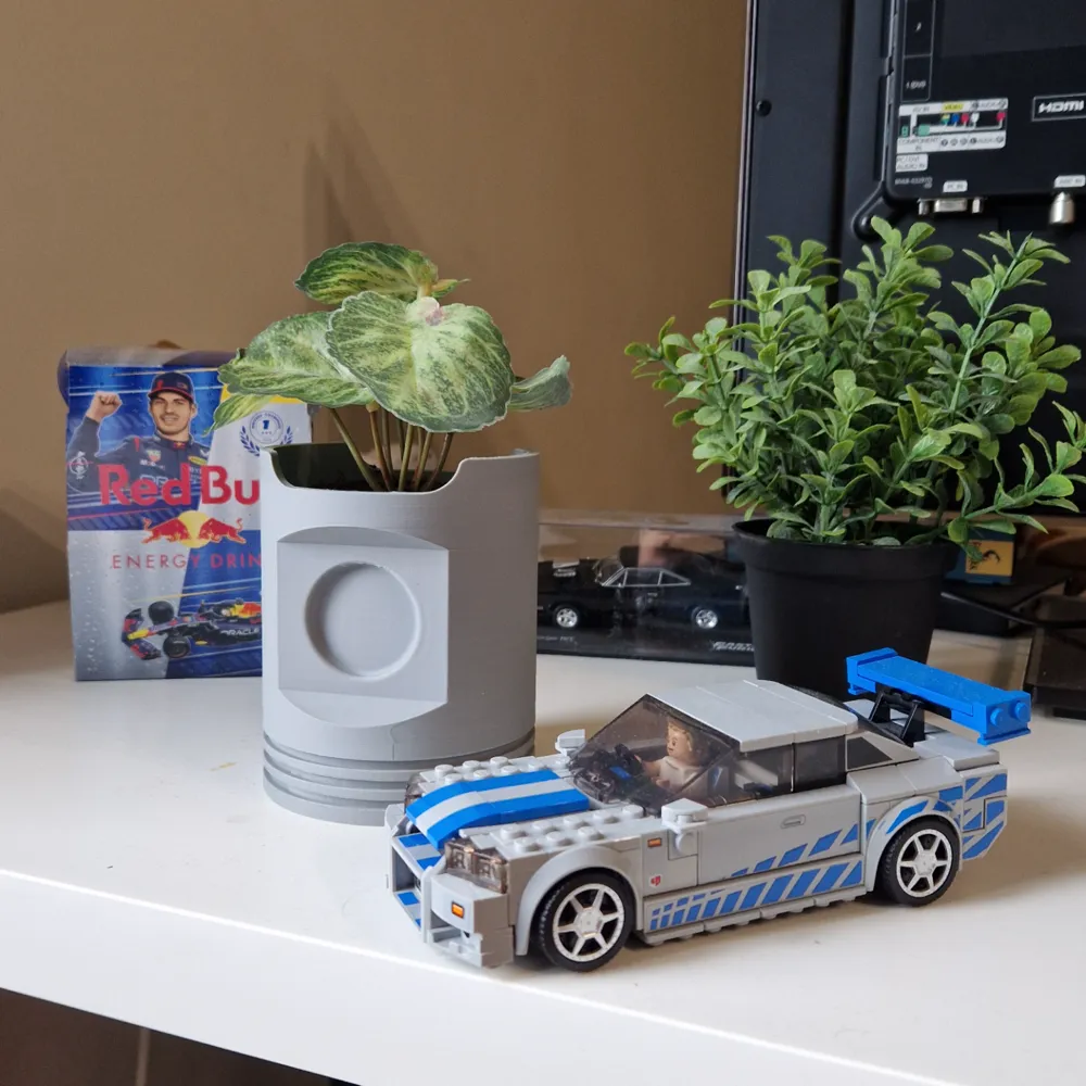 PISTON ENGINE MOTOR POT PLANTER SELF WATERING - Free 3D Print Model ...