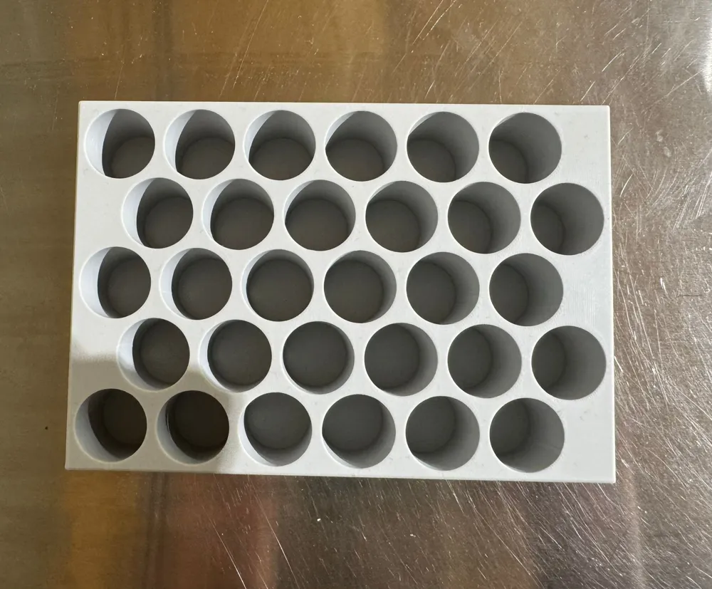 3ml Vials Storage - Free 3D Print Model - MakerWorld