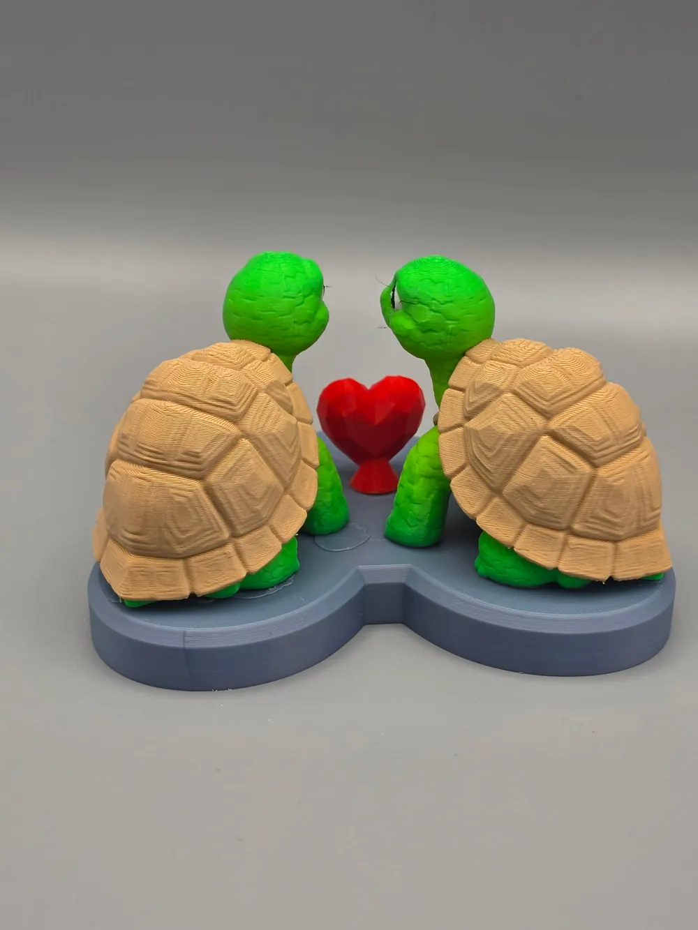 Turtle Love Sculpture - Free 3D Print Model - MakerWorld