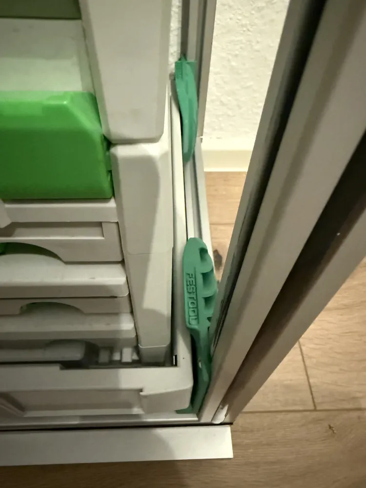 Festool pull-out bracket SYS-AZ - Free 3D Print Model - MakerWorld