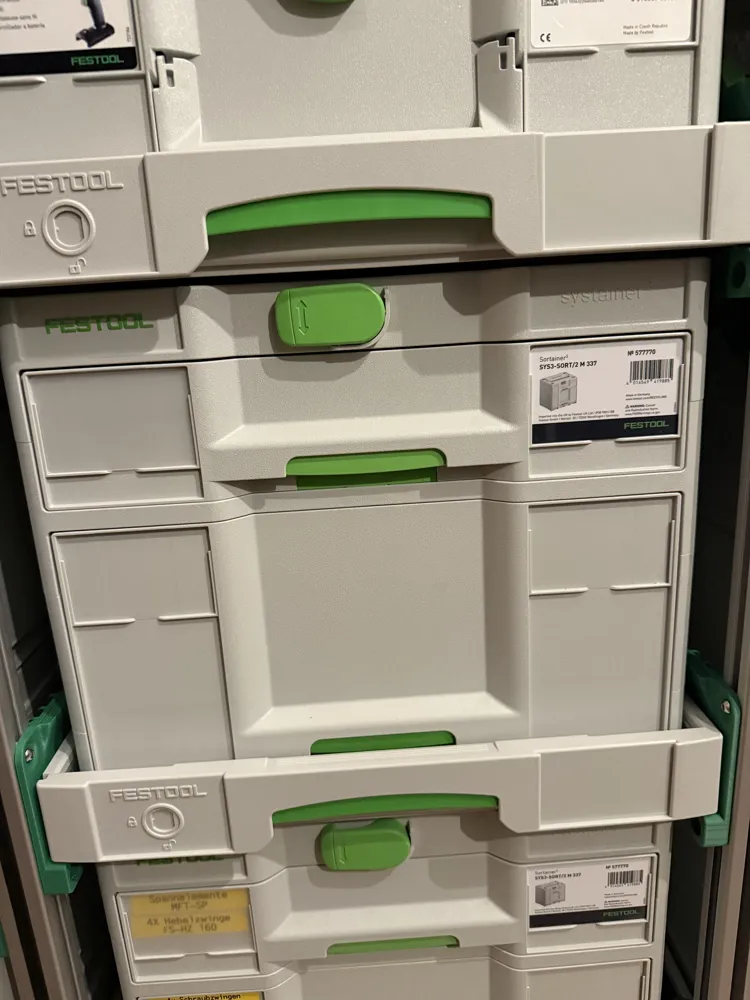 Festool pull-out bracket SYS-AZ - Free 3D Print Model - MakerWorld