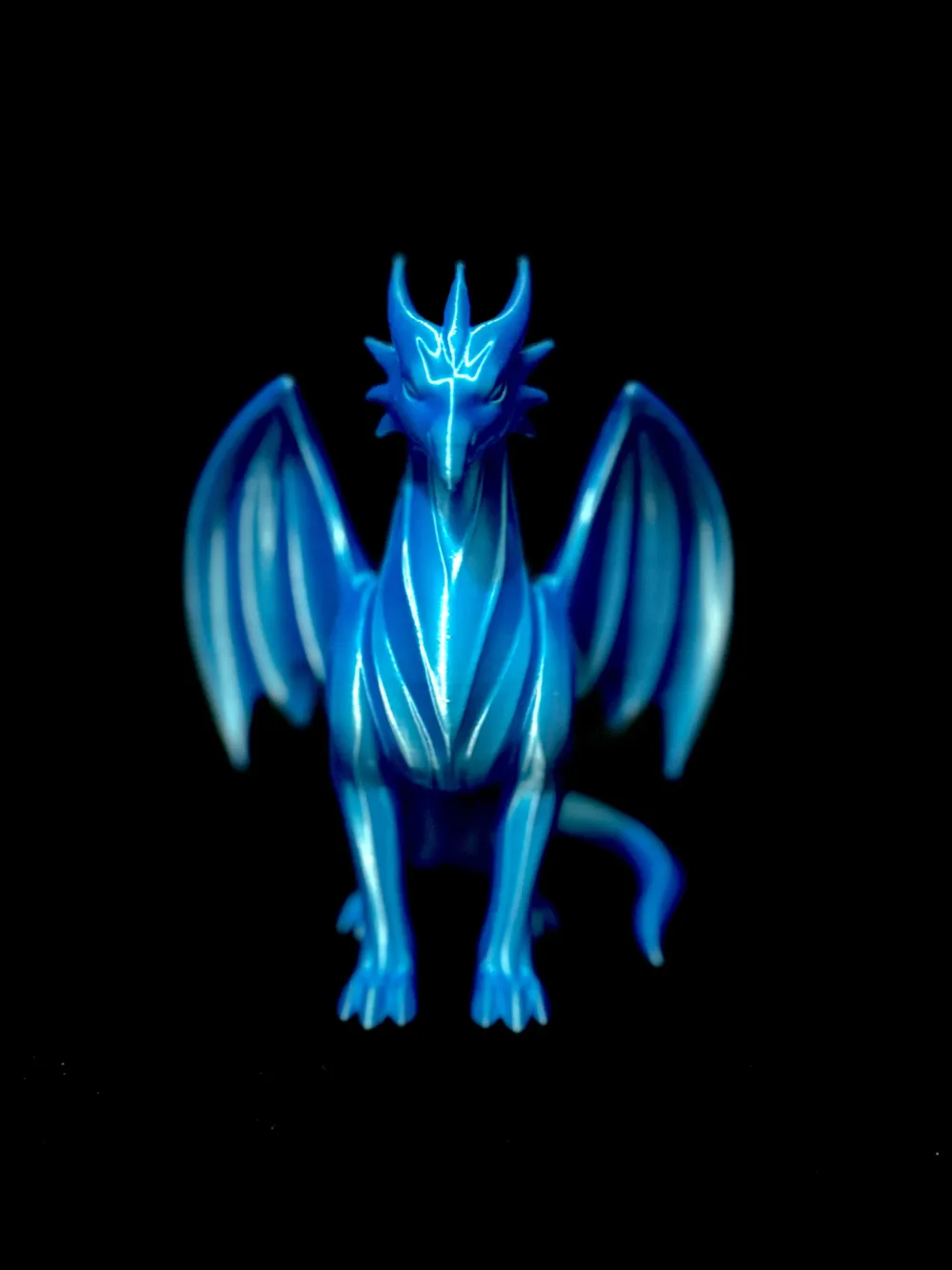 Frostwing – Minimalist Ice Dragon Sculpture Decor - Free 3D Print Model ...