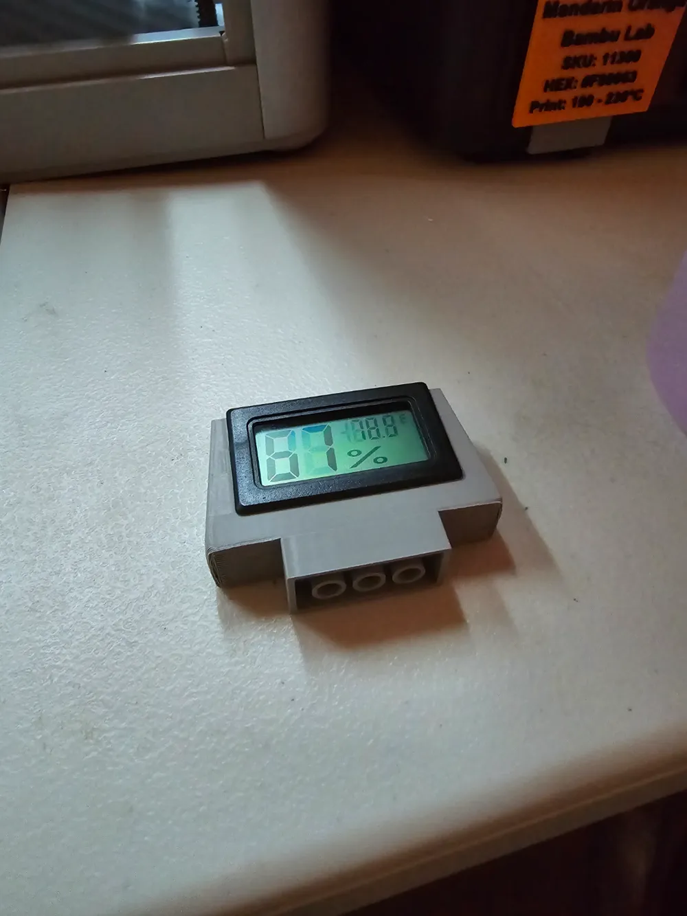 Bricks Square Hygrometer Mount by Lumpy3D - MakerWorld