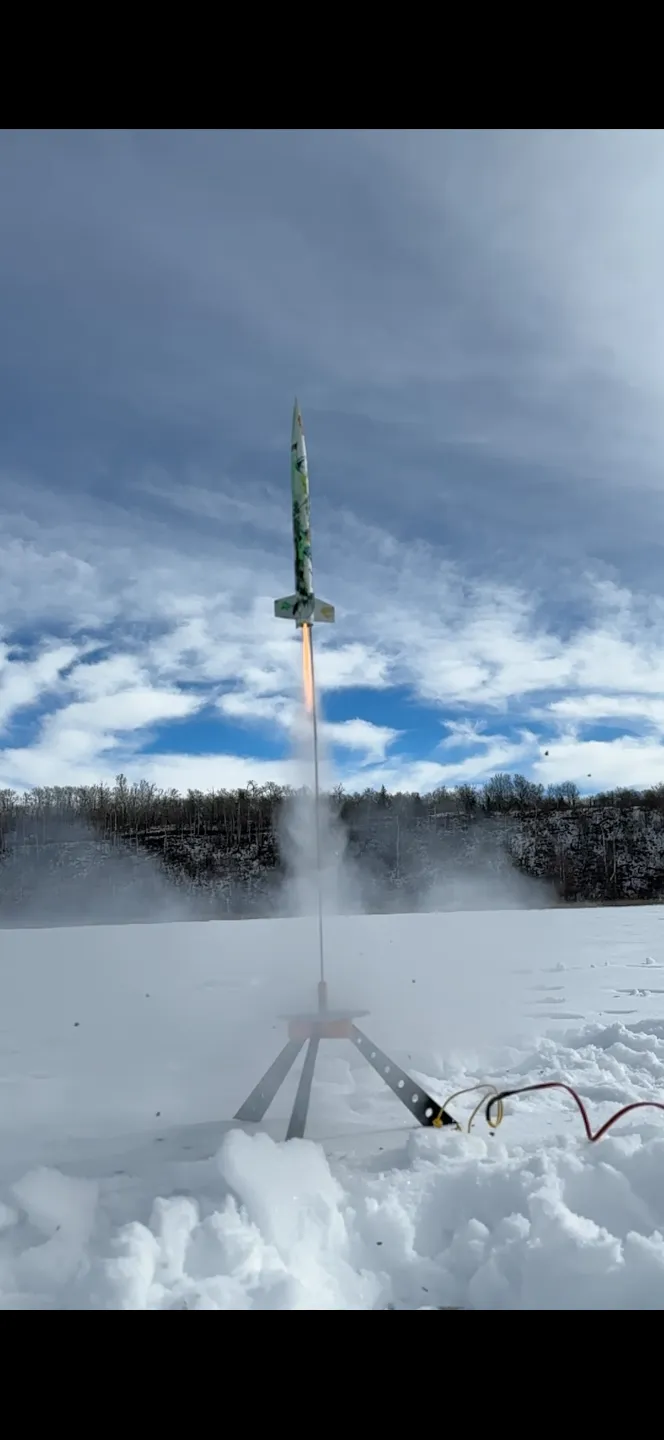 Model Rocket Launch Pad by bdbolin - MakerWorld