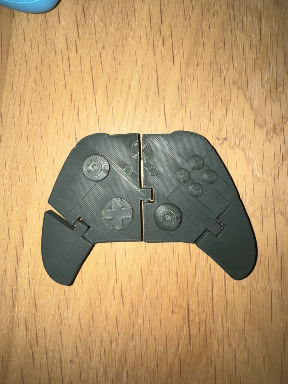 Xbox-Style Fidget Toy (Print-in-Place) - Free 3D Print Model - MakerWorld