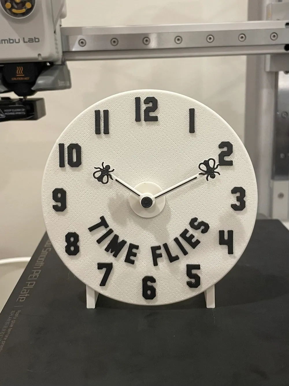 Time Flies Clock by Rutchard - MakerWorld