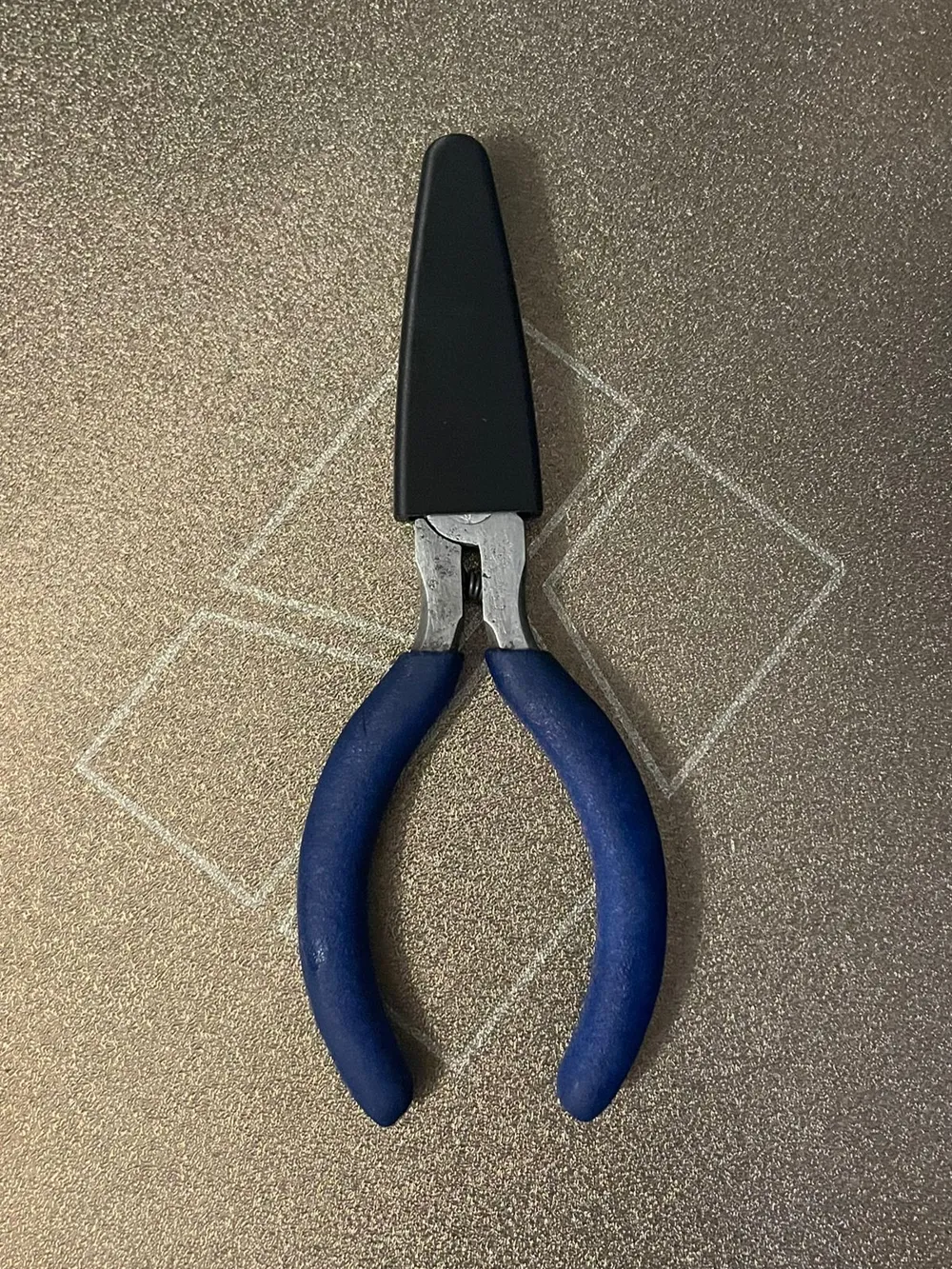 Mini Needle Plier Cap - Free 3D Print Model - MakerWorld