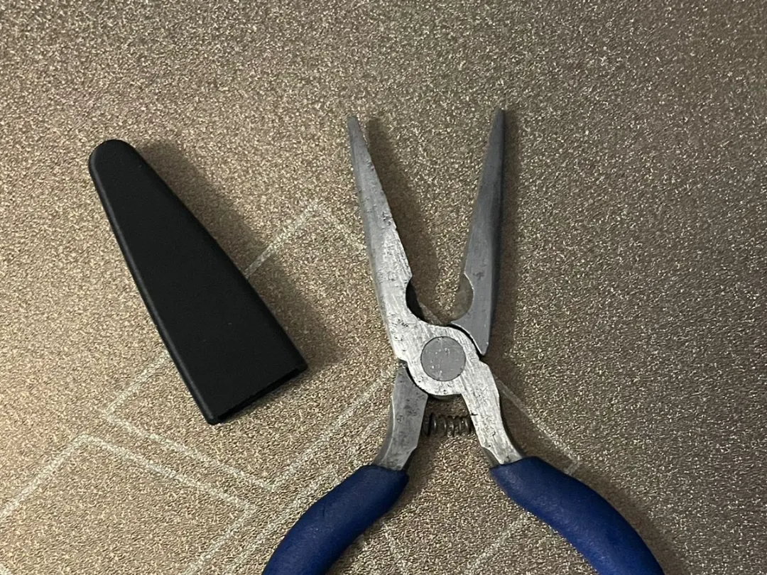 Mini Needle Plier Cap - Free 3D Print Model - MakerWorld