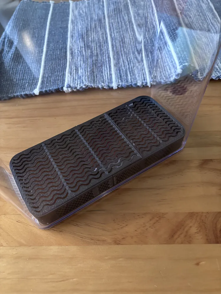 Desicant Container by Dave MakerWorld: Download Free 3D Models