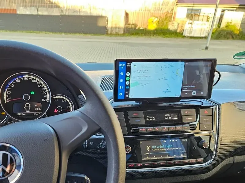 VW UP Carplay & Android Auto Display adapter plate by Enno Grensemann ...