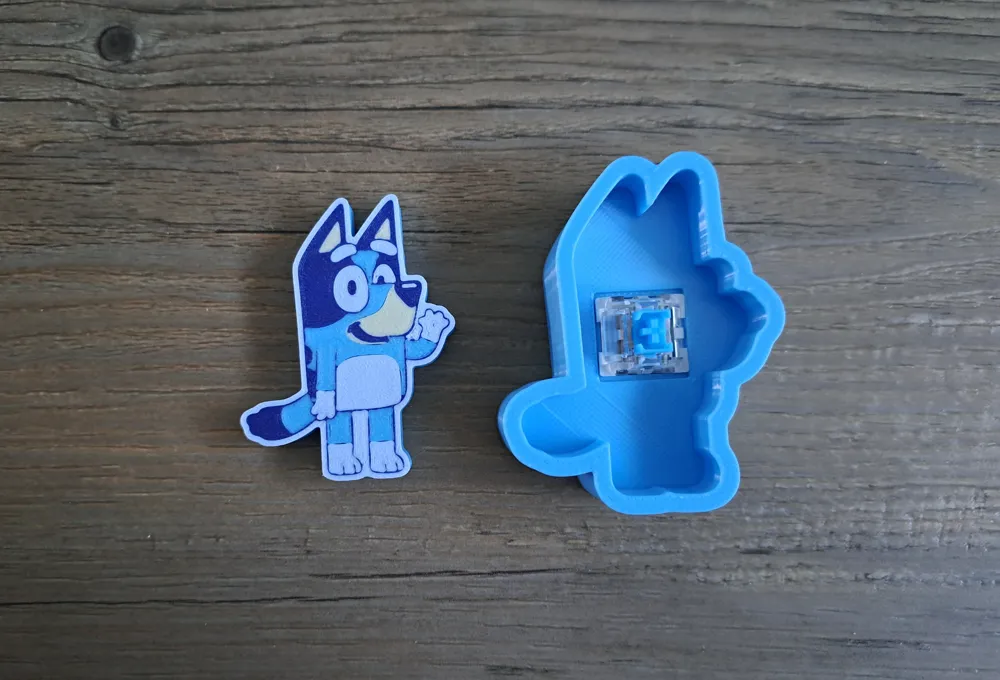 Bluey fidget clicker with keyboard swith by creachick3d MakerWorld ...