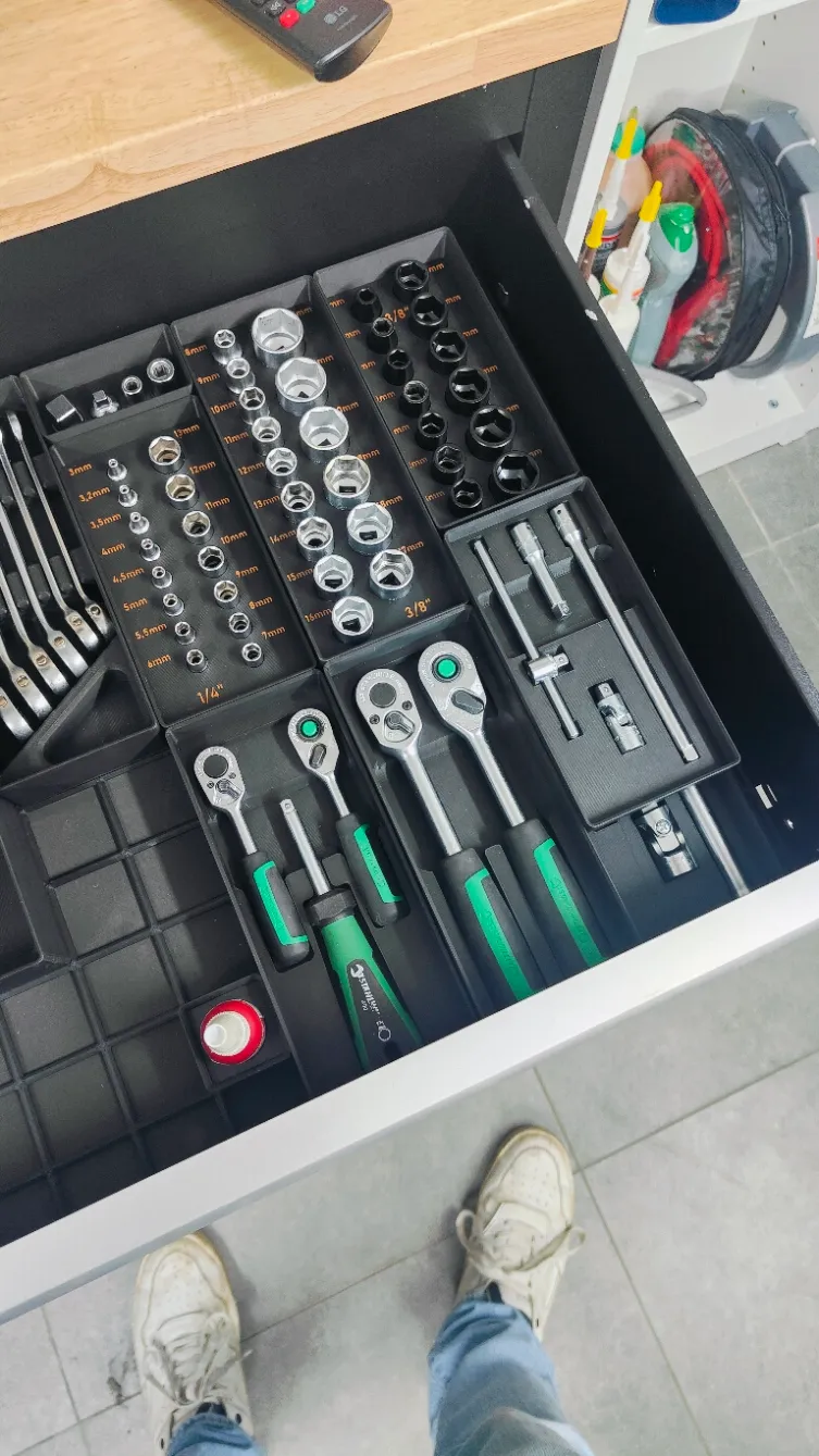 Gridfinity 3/8" ratchet holder by Llama16 - MakerWorld