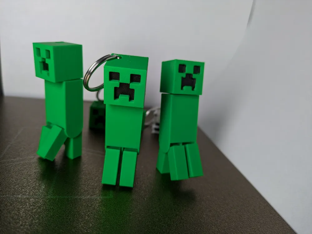 Print-in-place Creeper - Articulated Remixed by Calmec87 MakerWorld ...