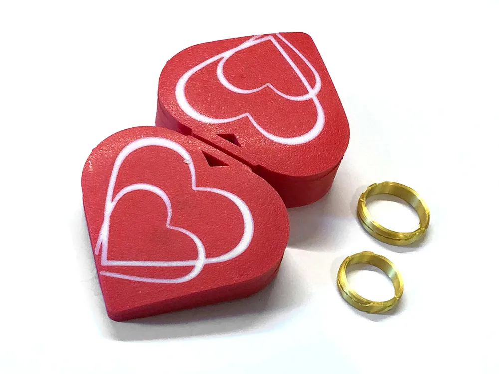 Valentine's Day Jewel Box with rings - Free 3D Print Model - MakerWorld