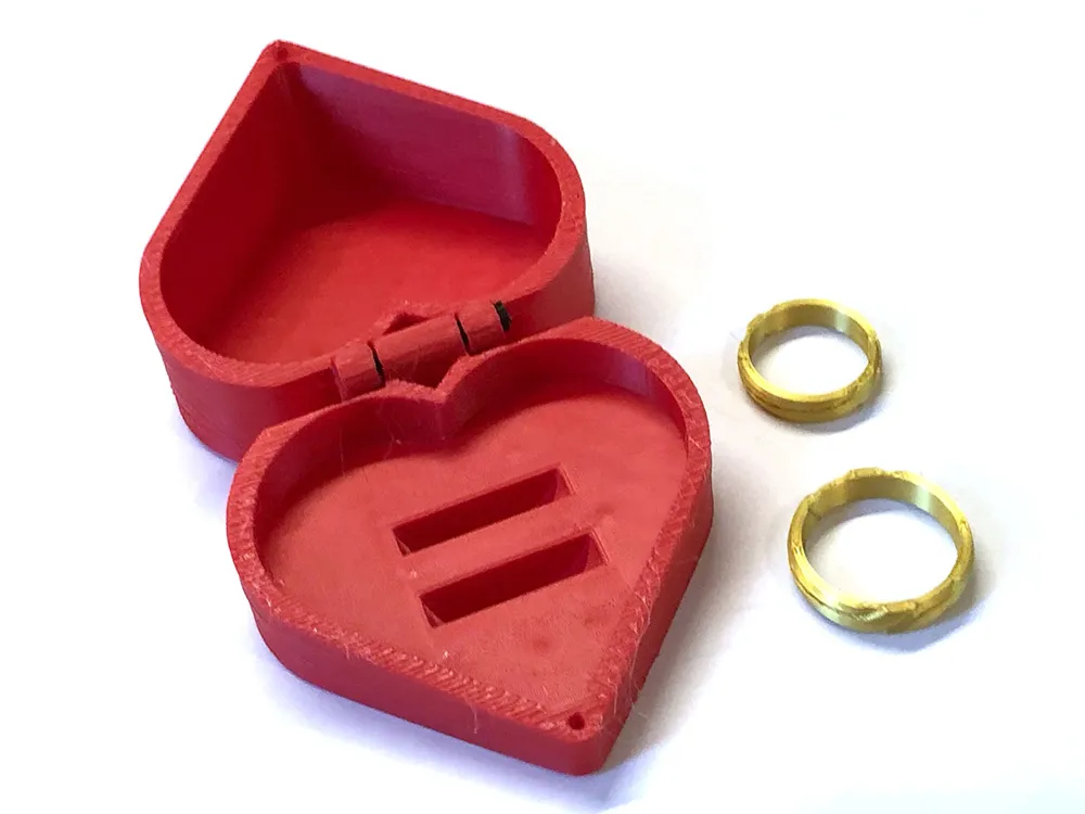 Valentine's Day Jewel Box with rings - Free 3D Print Model - MakerWorld