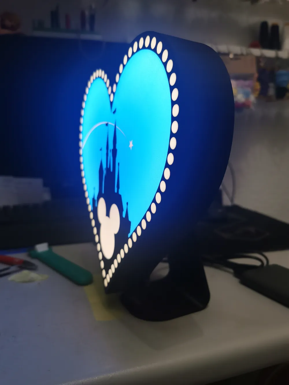 Disneyland Heart Light Box - Free 3D Print Model - MakerWorld
