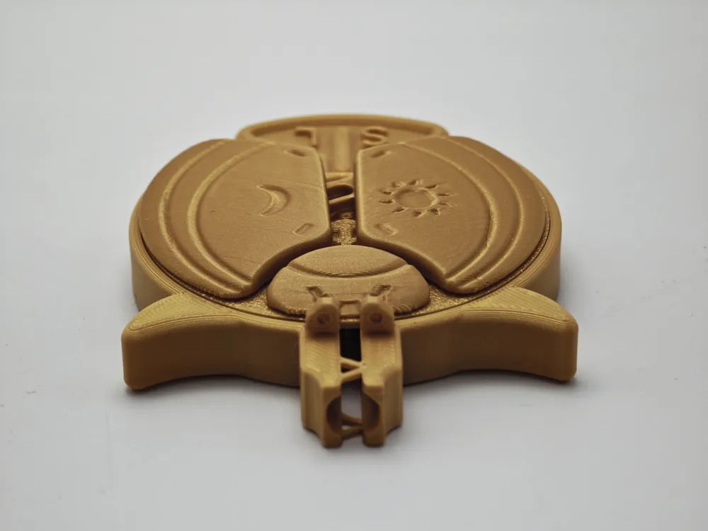 Palm Blaster — Golden Scarab (Range >10M) - Free 3D Print Model ...