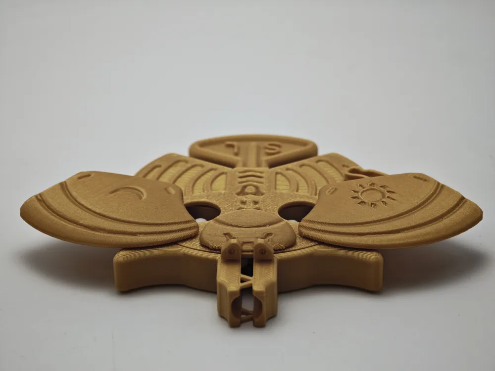 Palm Blaster — Golden Scarab (Range >10M) by 箱庭猫猫 MakerWorld: Download ...
